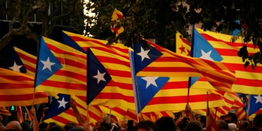 VOX desmonta la propaganda independentista en el Parlamento Europeo - VOX