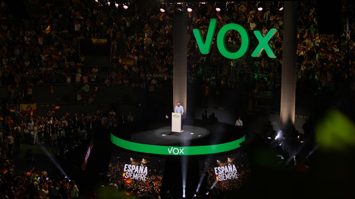 Discurso completo de Santiago Abascal en el acto de Vistalegre Plus ...