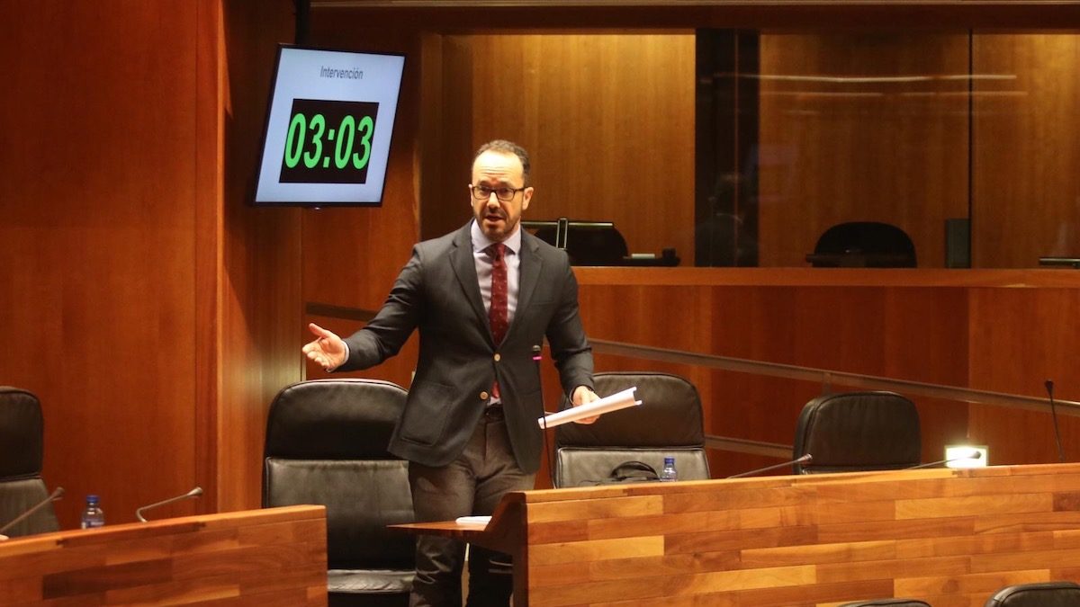 Ignacio Blanco: “El PP negocia con Podemos sus propuestas económicas ...