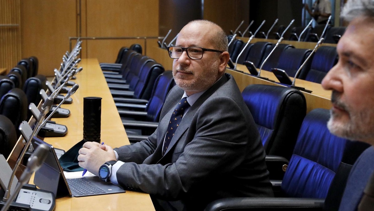Alcaraz, al Defensor del Pueblo: '¿Está tomando medidas para retirar ...