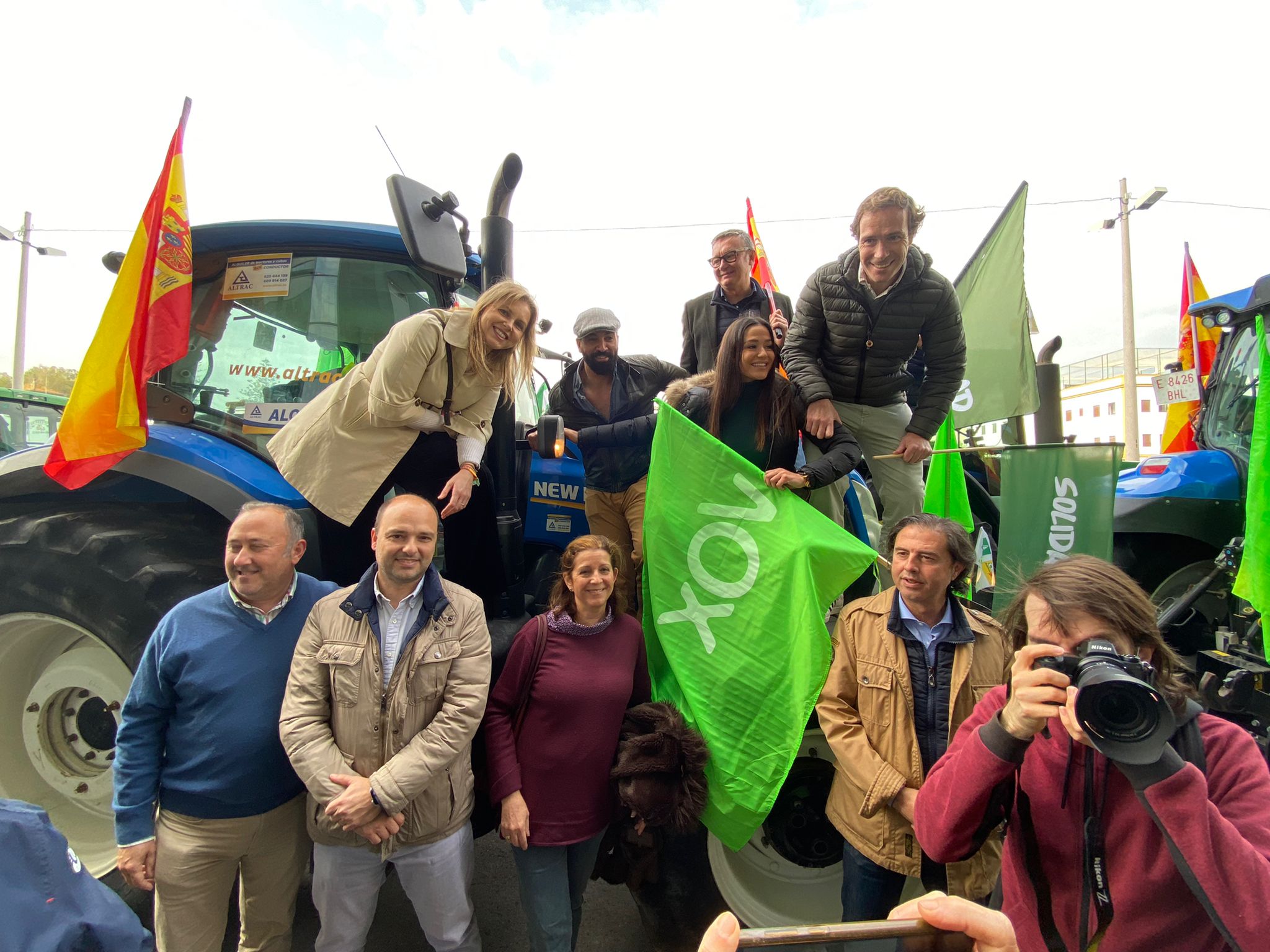 Vox Sevilla se vuelca con la histórica manifestación de los ...