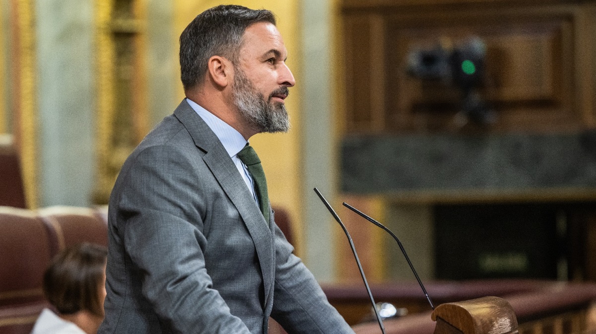Abascal, a Sánchez: 'Mantenemos con usted la misma distancia que ...