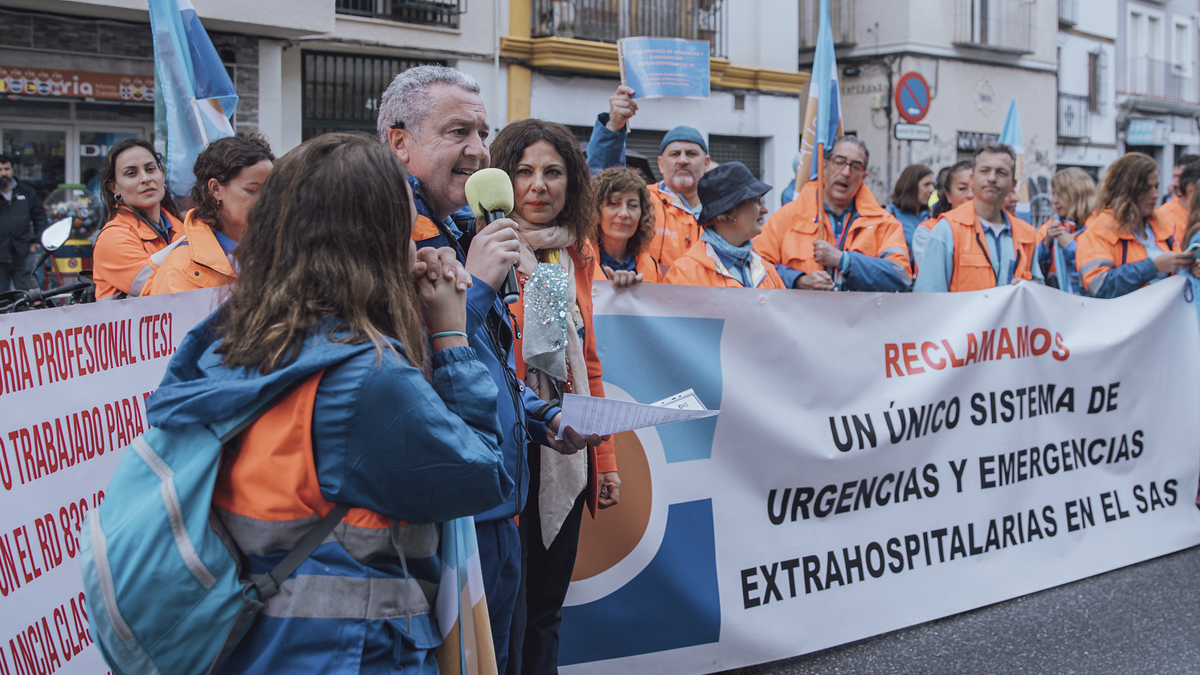 VOX se solidariza con los profesionales de urgencias y emergencias ...