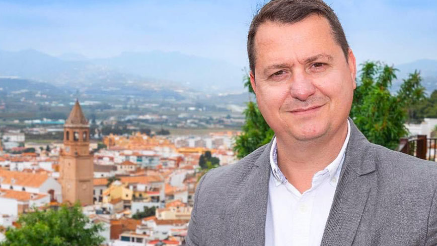 El Ingeniero, Javier Herreros, candidato de VOX a la alcaldía de Vélez ...