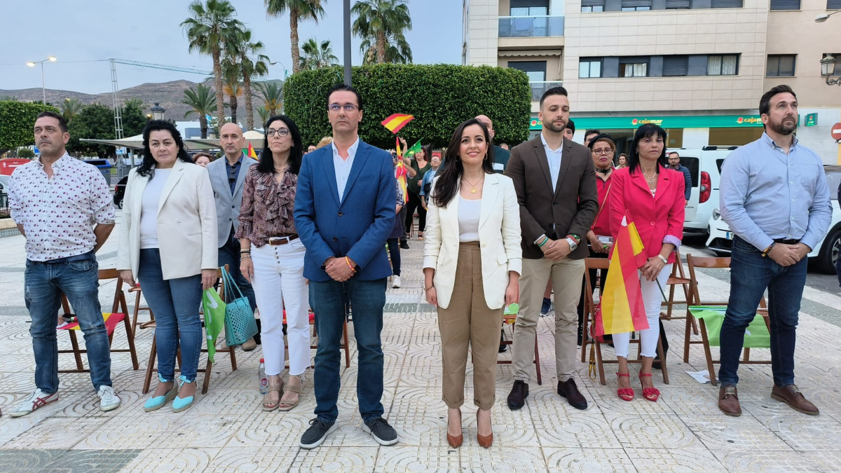 Raúl Pomares: "El domingo debemos votar a VOX para tener la Roquetas de ...