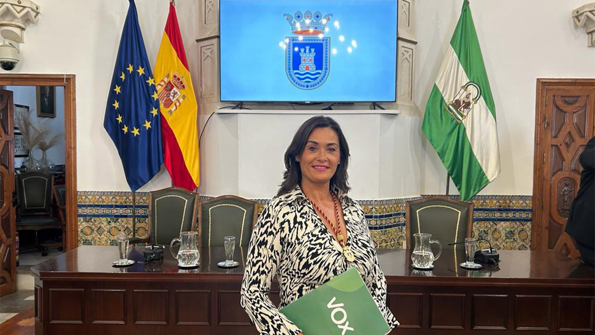 VOX saca adelante una moción para exigir a la Junta que Rota cuente con ...