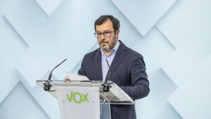 Fúster asegura que el objetivo de VOX para 2025 es sentar a Sánchez en ...