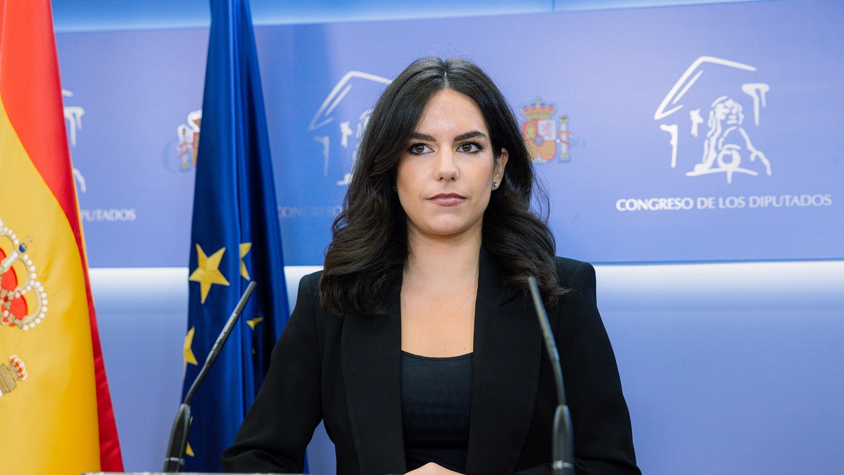 Millán acusa a Sánchez de 'regalar 400 millones de euros del bolsillo ...