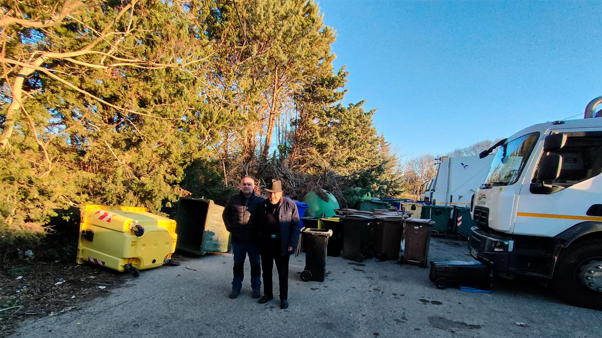 VOX denuncia el mal estado de las instalaciones del antiguo parque de bomberos usado para la ...