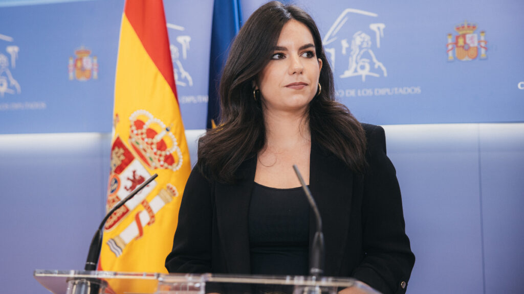 Millán promete que VOX acabará con los empadronamientos de ocupas e ...