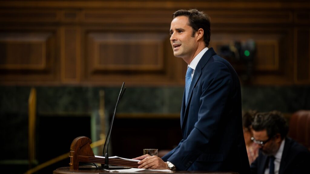 Hoces defiende la política de vivienda de VOX: construcción, rebaja ...